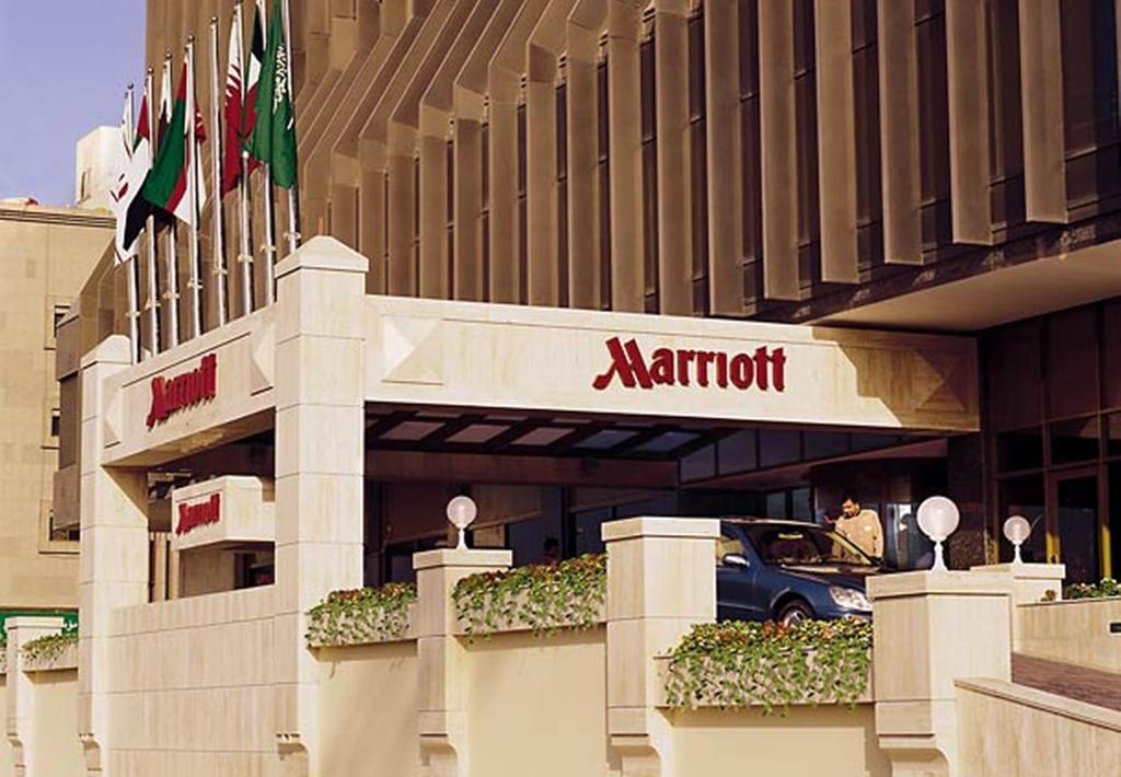Marriott inks agreement to establish second-class hotel in Saudi Arabia ...