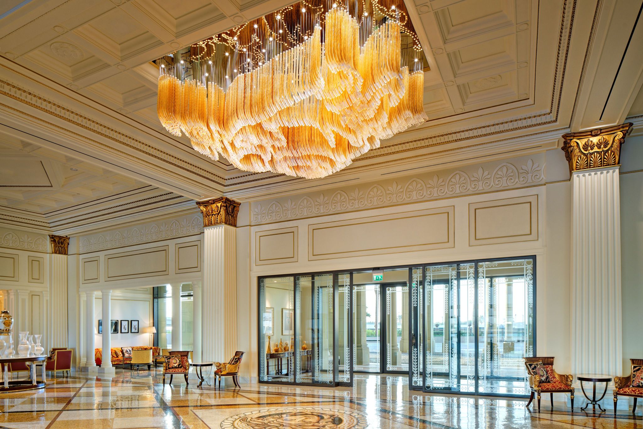 Palazzo Versace Dubai Hotel Returns to Auction at Dh1.1 Billion Base ...