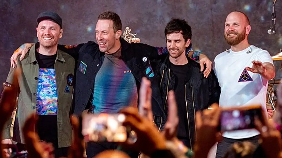 Coldplay in Abu Dhabi: Indian Fans Flock to UAE for Epic Concerts ...
