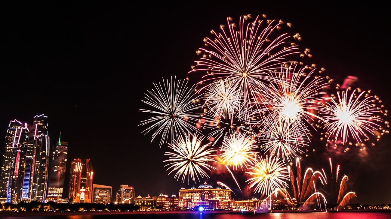 UAE New Year’s Eve 2025: Complete Guide to Free Fireworks Displays ...