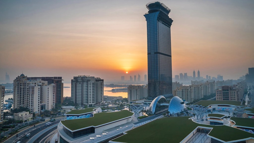 Palm Jumeirah: Dubai’s Icon of Luxury and Innovation – JobXDubai