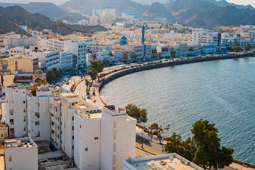 Oman Personal Income Tax 2028: First Gulf Individual Tax System Guide ...